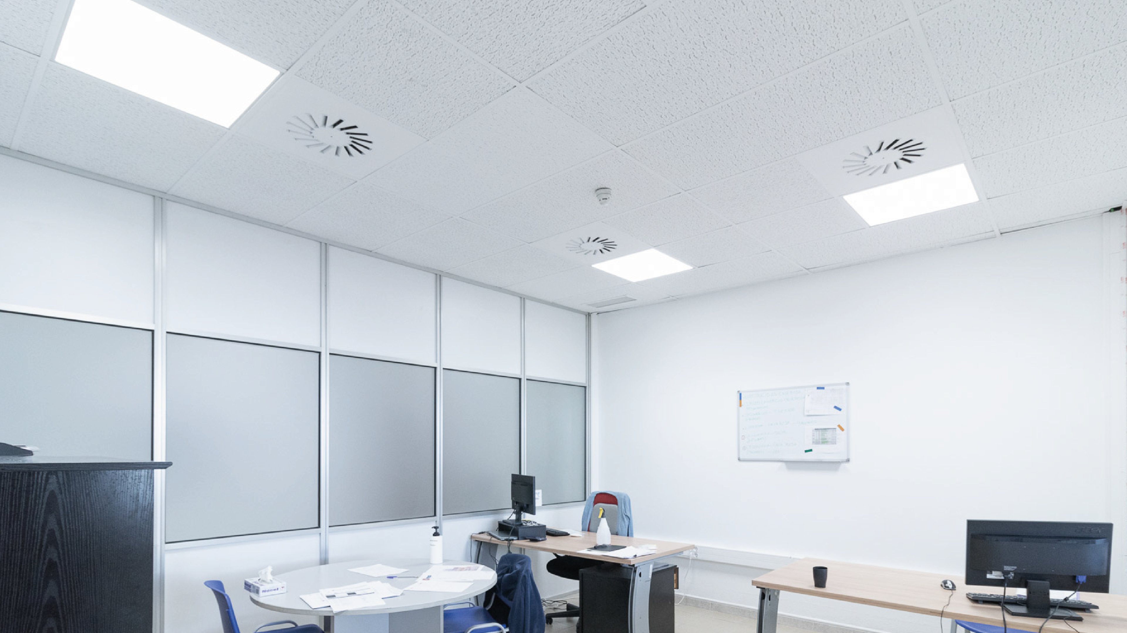 LUG - LUGCLASSIC - Louver & recessed luminaires