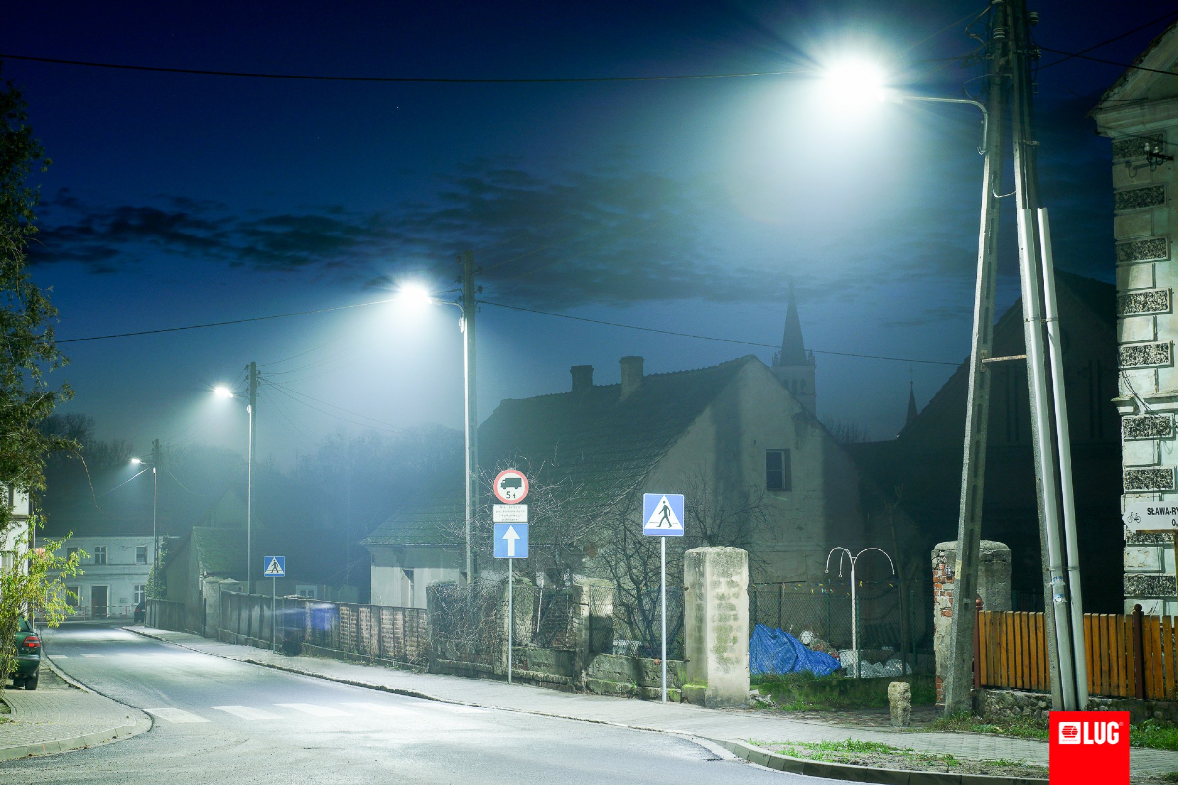 LUG - URBINO - Infrastructural lighting